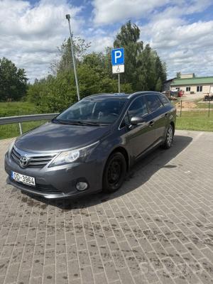Grey Toyota Avensis 2014 in Talsi, with an engine capacity of 2.00 L and mileage of 252 thousand km for 5850 €, photo 9 on AUTOMOTO.COM.LV