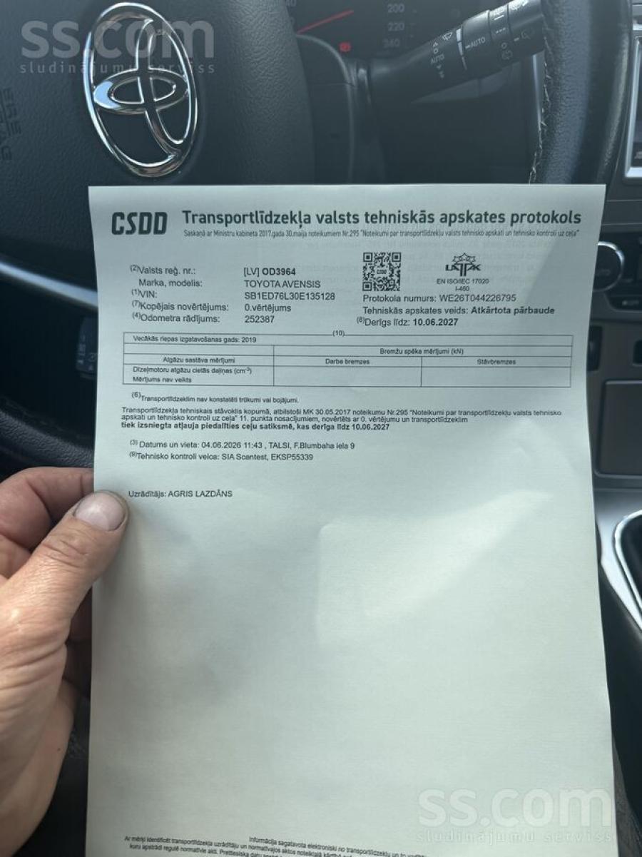 Grey Toyota Avensis 2014 in Talsi, with an engine capacity of 2.00 L and mileage of 252 thousand km for 5850 €, photo 10 on AUTOMOTO.COM.LV