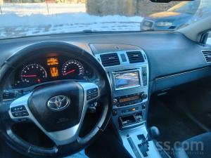 Pelēks Toyota Avensis 2014 Rīga, ar dzinēja tilpumu 1.80 L un nobraukumu 160 tūkst. km par 10500 €, foto 7 vietnē AUTOMOTO.COM.LV