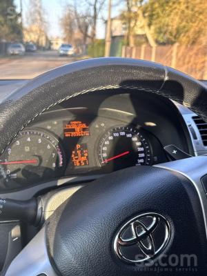 Pelēks Toyota Avensis 2014 Rīga, ar dzinēja tilpumu 1.80 L un nobraukumu 0 tūkst. km par 6700 €, foto 6 vietnē AUTOMOTO.COM.LV