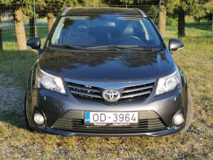 Grey Toyota Avensis 2014 in Riga, with an engine capacity of 2.00 L and mileage of 225 thousand km for 6200 €, photo 5 on AUTOMOTO.COM.LV