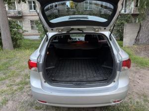 Pelēks Toyota Avensis 2014 Rīga, ar dzinēja tilpumu 2.00 L un nobraukumu 202 tūkst. km par 6500 €, foto 10 vietnē AUTOMOTO.COM.LV