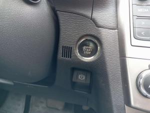 Grey Toyota Avensis 2014 in Ukmerge, with an engine capacity of 2.20 L and mileage of 219 thousand km for 5600 €, photo 23 on AUTOMOTO.COM.LV