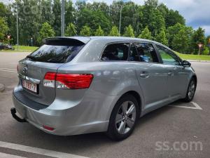 Pelēks Toyota Avensis 2014 Rīga, ar dzinēja tilpumu 2.00 L un nobraukumu 0 tūkst. km par 5950 €, foto 4 vietnē AUTOMOTO.COM.LV