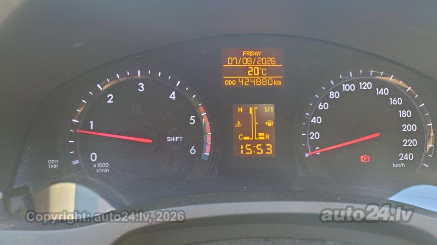 Серый Тойота Авенсис 2014 в Таллин, объемом двигателя 2.20 л и пробегом 425 тыс. км за 4340 €, фото 4 на AUTOMOTO.COM.LV