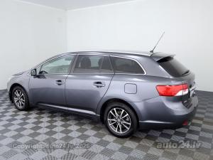Grey Toyota Avensis 2014 in Tallinn, with an engine capacity of 2.00 L and mileage of 302 thousand km for 3999 €, photo 5 on AUTOMOTO.COM.LV