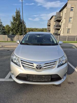 Pelēks Toyota Avensis 2014 Šauļi, ar dzinēja tilpumu 2.23 L un nobraukumu 191 tūkst. km par 5450 €, foto 9 vietnē AUTOMOTO.COM.LV