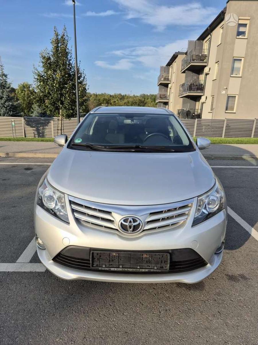 Pelēks Toyota Avensis 2014 Šauļi, ar dzinēja tilpumu 2.23 L un nobraukumu 191 tūkst. km par 5450 €, foto 9 vietnē AUTOMOTO.COM.LV