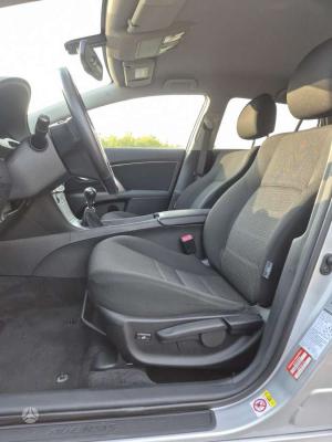 Pelēks Toyota Avensis 2014 Šauļi, ar dzinēja tilpumu 2.23 L un nobraukumu 191 tūkst. km par 5450 €, foto 19 vietnē AUTOMOTO.COM.LV