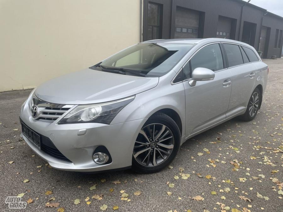 Pelēks Toyota Avensis 2014 Šakiai, ar dzinēja tilpumu 2.00 L un nobraukumu 313 tūkst. km par 3999 €, foto 4 vietnē AUTOMOTO.COM.LV