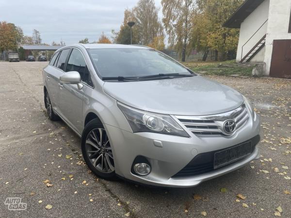 Серый Тойота Авенсис 2014 в Шакяй, объемом двигателя 2.00 л и пробегом 313 тыс. км за 3999 €, фото 11 на AUTOMOTO.COM.LV