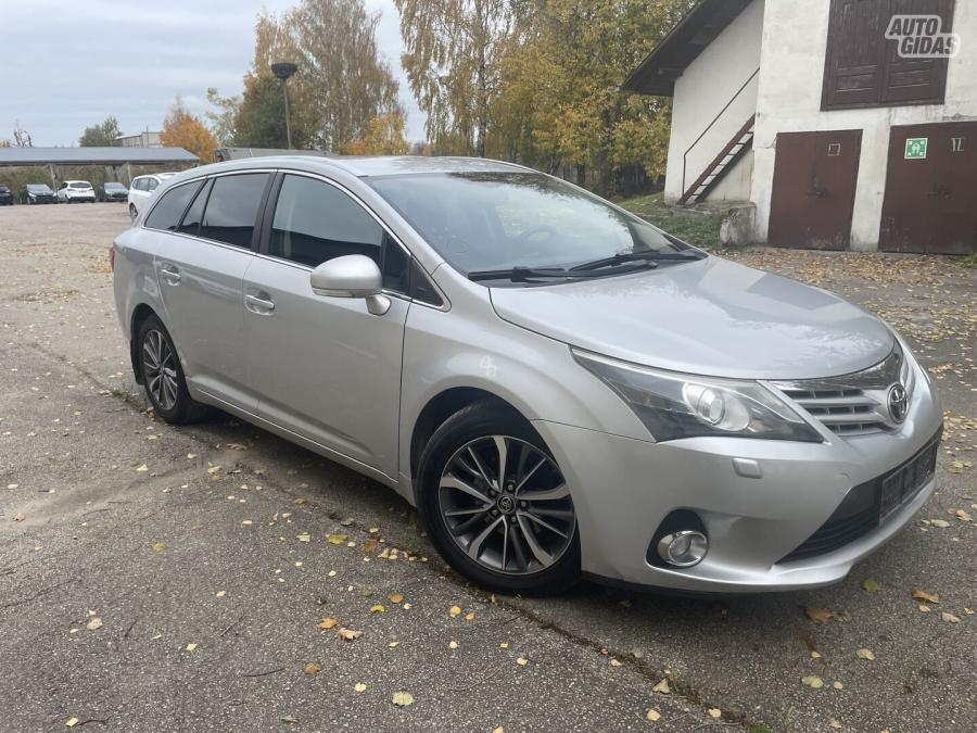 Pelēks Toyota Avensis 2014 Šakiai, ar dzinēja tilpumu 2.00 L un nobraukumu 313 tūkst. km par 3999 €, foto 12 vietnē AUTOMOTO.COM.LV