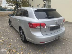 Pelēks Toyota Avensis 2014 Šakiai, ar dzinēja tilpumu 2.00 L un nobraukumu 313 tūkst. km par 3999 €, foto 14 vietnē AUTOMOTO.COM.LV