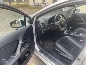 Pelēks Toyota Avensis 2014 Šakiai, ar dzinēja tilpumu 2.00 L un nobraukumu 313 tūkst. km par 3999 €, foto 15 vietnē AUTOMOTO.COM.LV