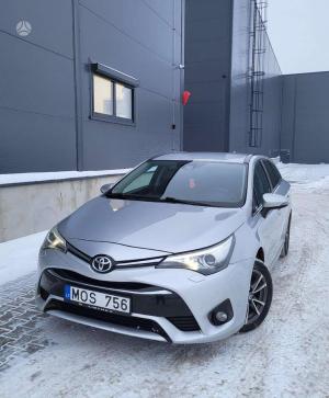 Pelēks Toyota Avensis 2015 Šauļi, ar dzinēja tilpumu 1.80 L un nobraukumu 297 tūkst. km par 7950 €, foto 2 vietnē AUTOMOTO.COM.LV