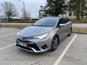 Grey Toyota Avensis 2015 in Tallinn, with an engine capacity of 1.80 L and mileage of 196 thousand km for 9900 €, photo  on AUTOMOTO.COM.LV