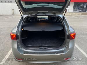 Grey Toyota Avensis 2015 in Tallinn, with an engine capacity of 1.80 L and mileage of 196 thousand km for 9900 €, photo 6 on AUTOMOTO.COM.LV