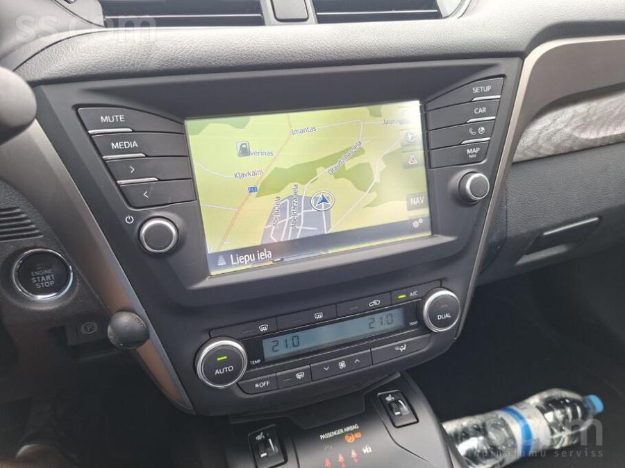 Серый Тойота Авенсис 2015 в Рига, объемом двигателя 2.00 л и пробегом 236 тыс. км за 8950 €, фото 13 на AUTOMOTO.COM.LV