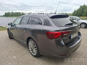 Серый Тойота Авенсис 2015 в Рига, объемом двигателя 2.00 л и пробегом 236 тыс. км за 8950 €, фото 17 на AUTOMOTO.COM.LV