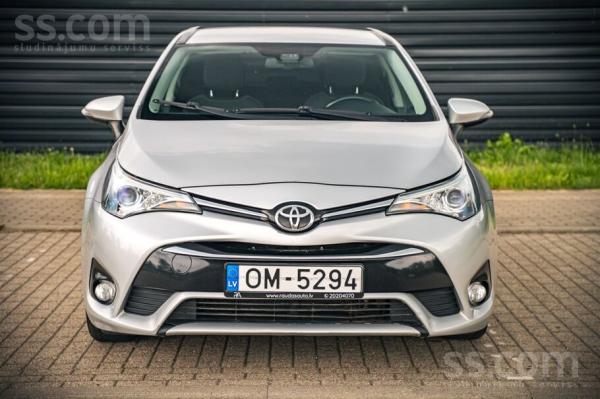 Серый Тойота Авенсис 2015 в Рига, объемом двигателя 1.60 л и пробегом 0 тыс. км за 4990 €, фото 2 на AUTOMOTO.COM.LV