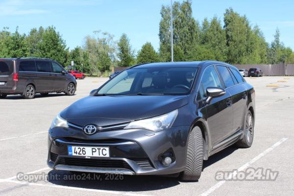 Pelēks Toyota Avensis 2015 Tallina, ar dzinēja tilpumu 2.00 L un nobraukumu 233 tūkst. km par 8500 €, foto 1 vietnē AUTOMOTO.COM.LV