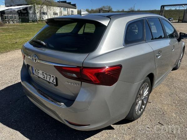 Pelēks Toyota Avensis 2015 Daugavpils, ar dzinēja tilpumu 2.00 L un nobraukumu 215 tūkst. km par 7500 €, foto 6 vietnē AUTOMOTO.COM.LV