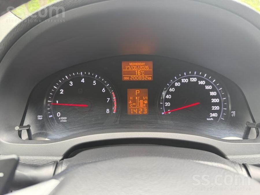 Pelēks Toyota Avensis 2015 Valmiera, ar dzinēja tilpumu 1.80 L un nobraukumu 201 tūkst. km par 7900 €, foto 17 vietnē AUTOMOTO.COM.LV