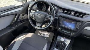 Grey Toyota Avensis 2015 in Marijampole, with an engine capacity of 1.60 L and mileage of 261 thousand km for 7690 €, photo 3 on AUTOMOTO.COM.LV
