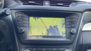 Grey Toyota Avensis 2015 in Marijampole, with an engine capacity of 1.60 L and mileage of 261 thousand km for 7690 €, photo 4 on AUTOMOTO.COM.LV