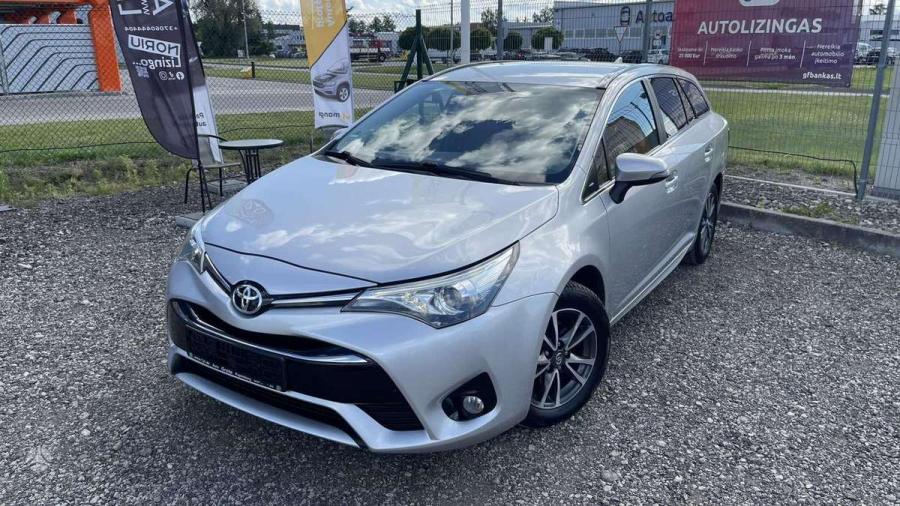Grey Toyota Avensis 2015 in Marijampole, with an engine capacity of 1.60 L and mileage of 261 thousand km for 7690 €, photo 6 on AUTOMOTO.COM.LV