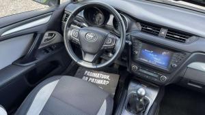 Grey Toyota Avensis 2015 in Marijampole, with an engine capacity of 1.60 L and mileage of 261 thousand km for 7690 €, photo 17 on AUTOMOTO.COM.LV