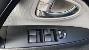 Grey Toyota Avensis 2015 in Marijampole, with an engine capacity of 1.60 L and mileage of 261 thousand km for 7690 €, photo 25 on AUTOMOTO.COM.LV