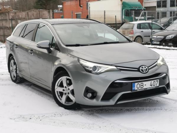 Серый Тойота Авенсис 2015 в Рига, объемом двигателя 2.00 л и пробегом 189 тыс. км за 9500 €, фото 3 на AUTOMOTO.COM.LV