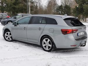 Pelēks Toyota Avensis 2015 Rīga, ar dzinēja tilpumu 2.00 L un nobraukumu 189 tūkst. km par 9500 €, foto 5 vietnē AUTOMOTO.COM.LV