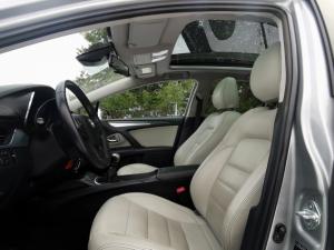 Pelēks Toyota Avensis 2015 Rīga, ar dzinēja tilpumu 2.00 L un nobraukumu 189 tūkst. km par 9500 €, foto 8 vietnē AUTOMOTO.COM.LV