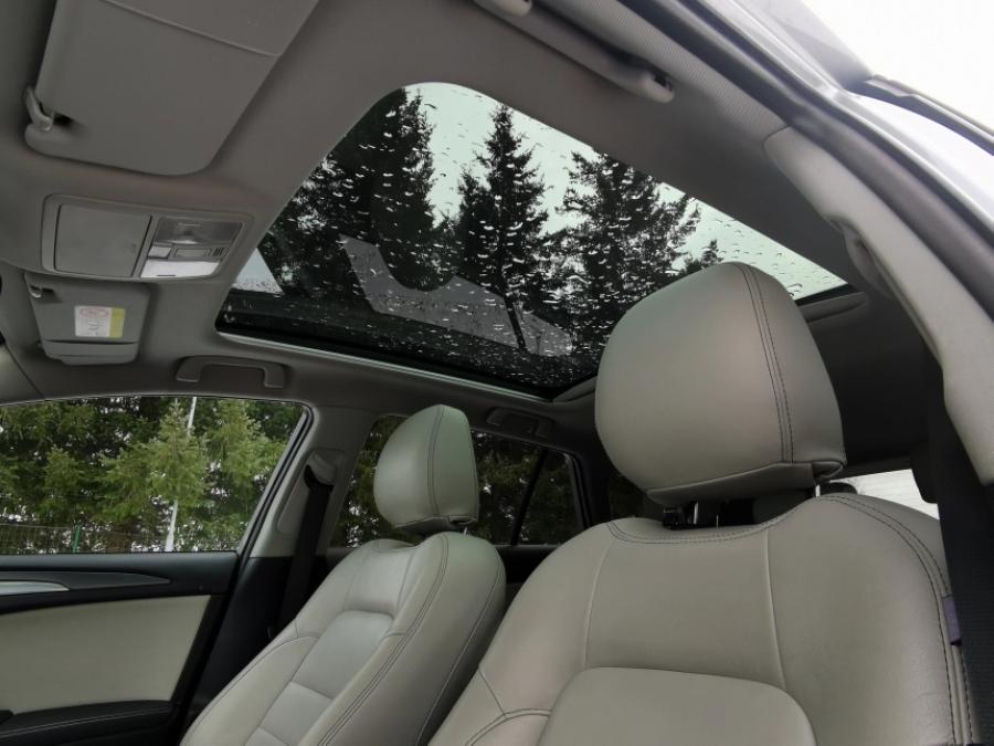 Pelēks Toyota Avensis 2015 Rīga, ar dzinēja tilpumu 2.00 L un nobraukumu 189 tūkst. km par 9500 €, foto 9 vietnē AUTOMOTO.COM.LV
