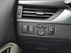 Pelēks Toyota Avensis 2015 Rīga, ar dzinēja tilpumu 2.00 L un nobraukumu 189 tūkst. km par 9500 €, foto 16 vietnē AUTOMOTO.COM.LV
