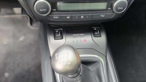 Pelēks Toyota Avensis 2015 Tauragė, ar dzinēja tilpumu 2.00 L un nobraukumu 175 tūkst. km par 4100 €, foto 15 vietnē AUTOMOTO.COM.LV