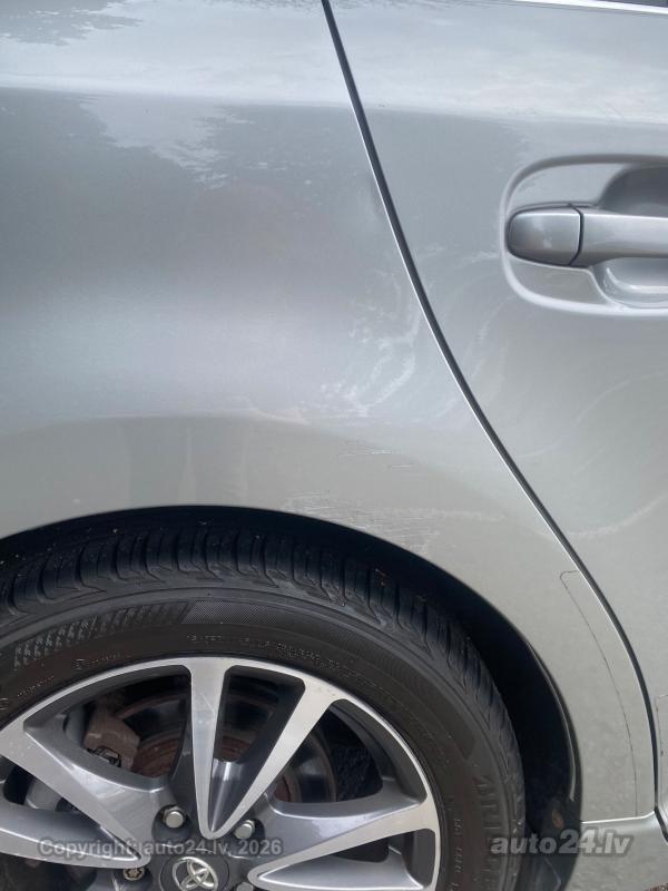 Grey Toyota Avensis 2015 in Tallinn, with an engine capacity of 1.80 L and mileage of 102 thousand km for 10900 €, photo 8 on AUTOMOTO.COM.LV
