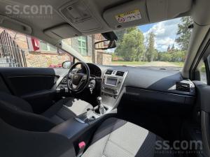 Серый Тойота Авенсис 2015 в Резекне, объемом двигателя 2.00 л и пробегом 193 тыс. км за 5990 €, фото 7 на AUTOMOTO.COM.LV