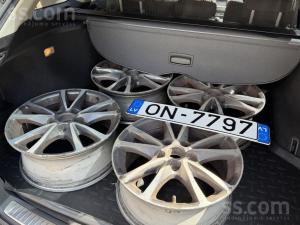 Серый Тойота Авенсис 2015 в Резекне, объемом двигателя 2.00 л и пробегом 193 тыс. км за 5990 €, фото 14 на AUTOMOTO.COM.LV