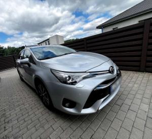 Pelēks Toyota Avensis 2015 Viļņa, ar dzinēja tilpumu 1.80 L un nobraukumu 193 tūkst. km par 10690 €, foto 7 vietnē AUTOMOTO.COM.LV