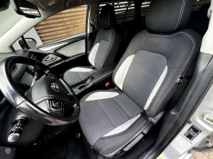 Pelēks Toyota Avensis 2015 Viļņa, ar dzinēja tilpumu 1.80 L un nobraukumu 193 tūkst. km par 10690 €, foto 15 vietnē AUTOMOTO.COM.LV