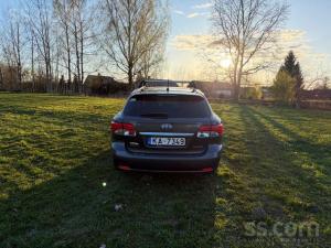 Серый Тойота Авенсис 2015 в Прейли, объемом двигателя 1.80 л и пробегом 156 тыс. км за 7950 €, фото 8 на AUTOMOTO.COM.LV