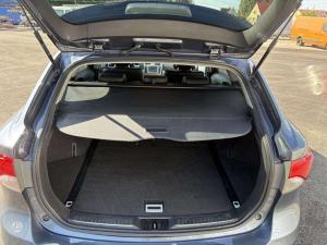 Grey Toyota Avensis 2015 in Radviliskis, with an engine capacity of 2.00 L and mileage of 264 thousand km for 6450 €, photo 12 on AUTOMOTO.COM.LV