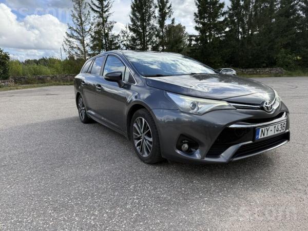 Серый Тойота Авенсис 2015 в Талси, объемом двигателя 2.00 л и пробегом 191 тыс. км за 8500 €, фото 3 на AUTOMOTO.COM.LV