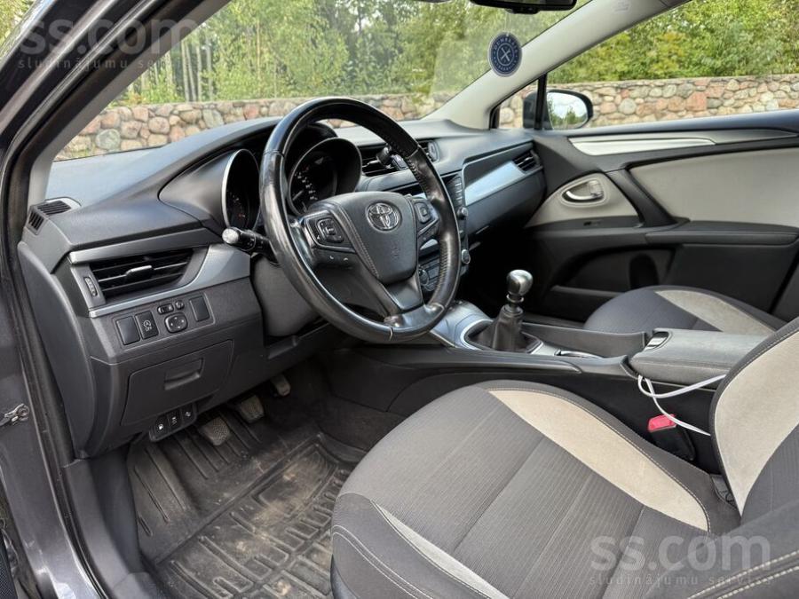 Серый Тойота Авенсис 2015 в Талси, объемом двигателя 2.00 л и пробегом 191 тыс. км за 8500 €, фото 6 на AUTOMOTO.COM.LV