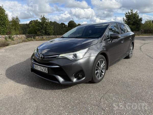 Серый Тойота Авенсис 2015 в Талси, объемом двигателя 2.00 л и пробегом 191 тыс. км за 8500 €, фото 1 на AUTOMOTO.COM.LV