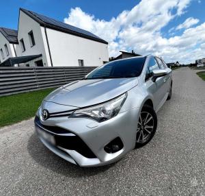 Серый Тойота Авенсис 2015 в Вильнюс, объемом двигателя 1.80 л и пробегом 194 тыс. км за 9999 €, фото 5 на AUTOMOTO.COM.LV