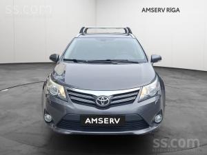 Grey Toyota Avensis 2015 in Riga, with an engine capacity of 1.80 L and mileage of 156 thousand km for 8000 €, photo 6 on AUTOMOTO.COM.LV